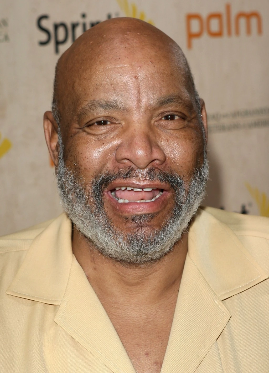 James avery actor no beard - cupleo