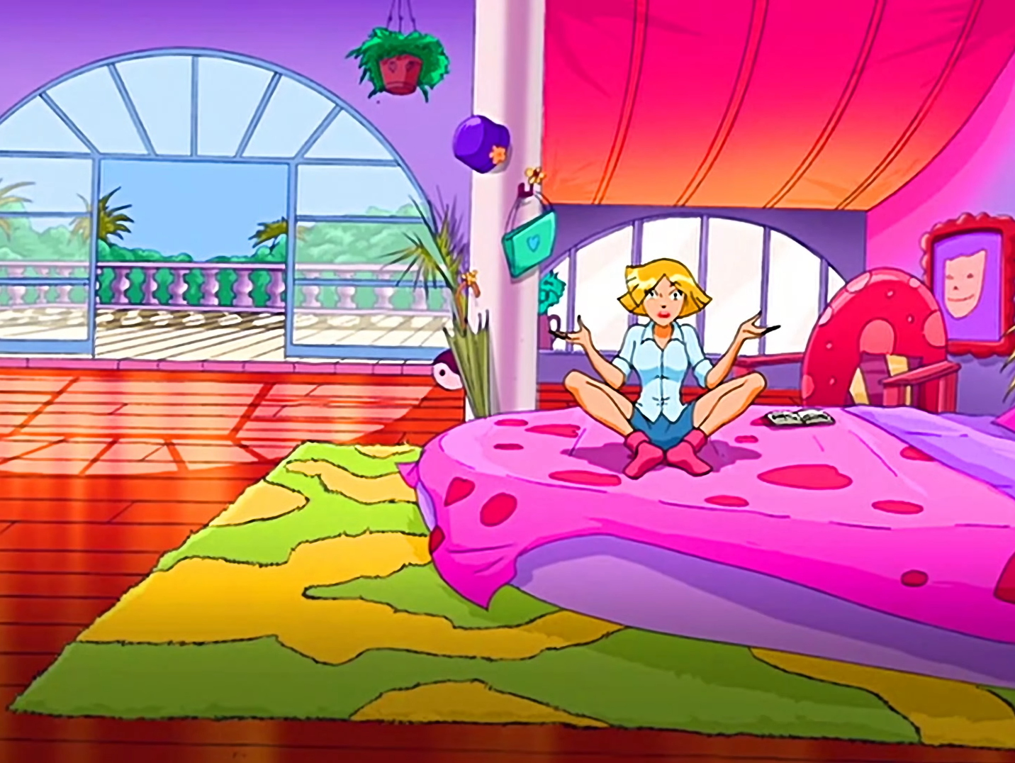 Image Clovers Bedroom View From The Doorpng Totally Spies Wiki Fandom Powered By Wikia