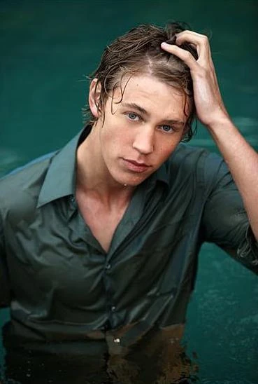 Image - Austin-butler-shirtless-2.jpg | Camp Half-Blood Role-Play Wiki ...