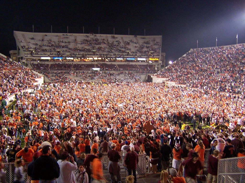 Lane Stadium | American Football Wiki | FANDOM powered by Wikia