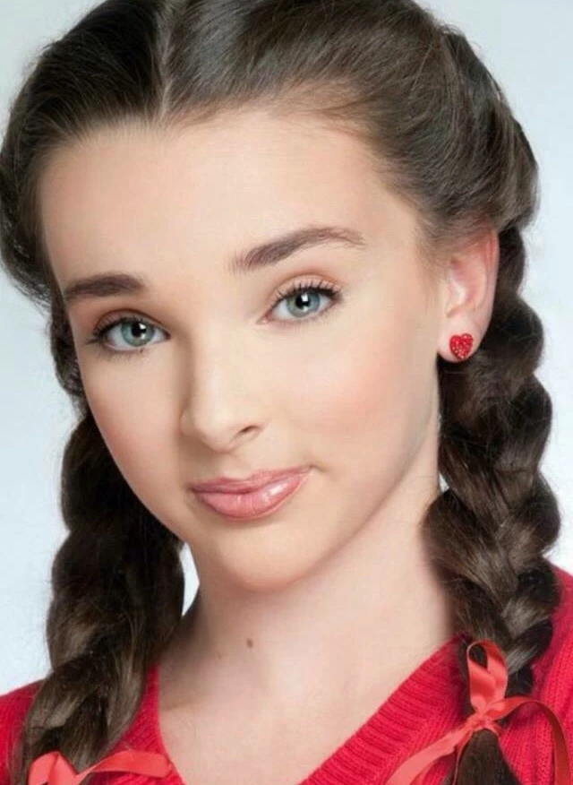 Image - Kendall Season 5 Pyramid Headshot alt.jpg | Dance Moms Wiki ...