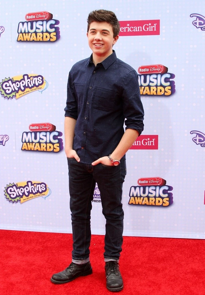 Bradley Steven Perry | Doblaje Wiki | FANDOM powered by Wikia