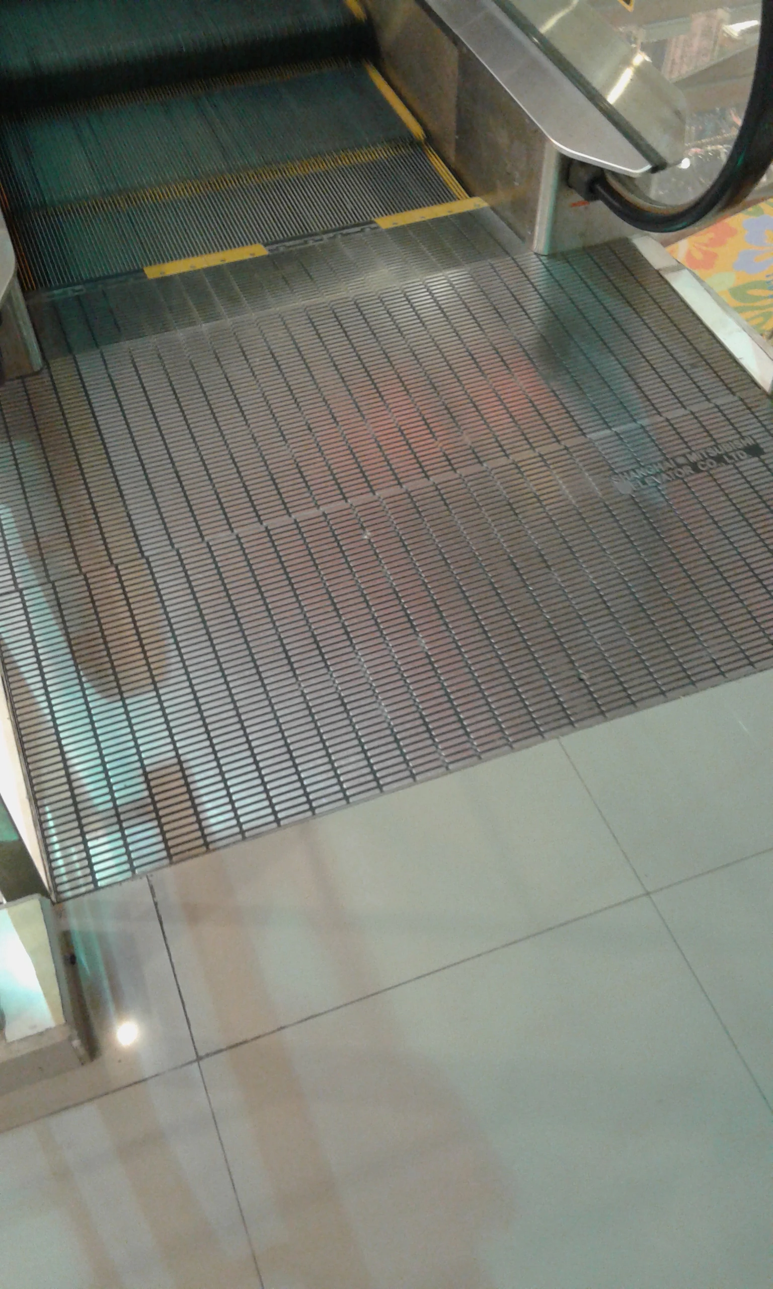 Image - Shanghai Mitsubishi esc landing plate 2003.jpg | Elevator Wiki ...