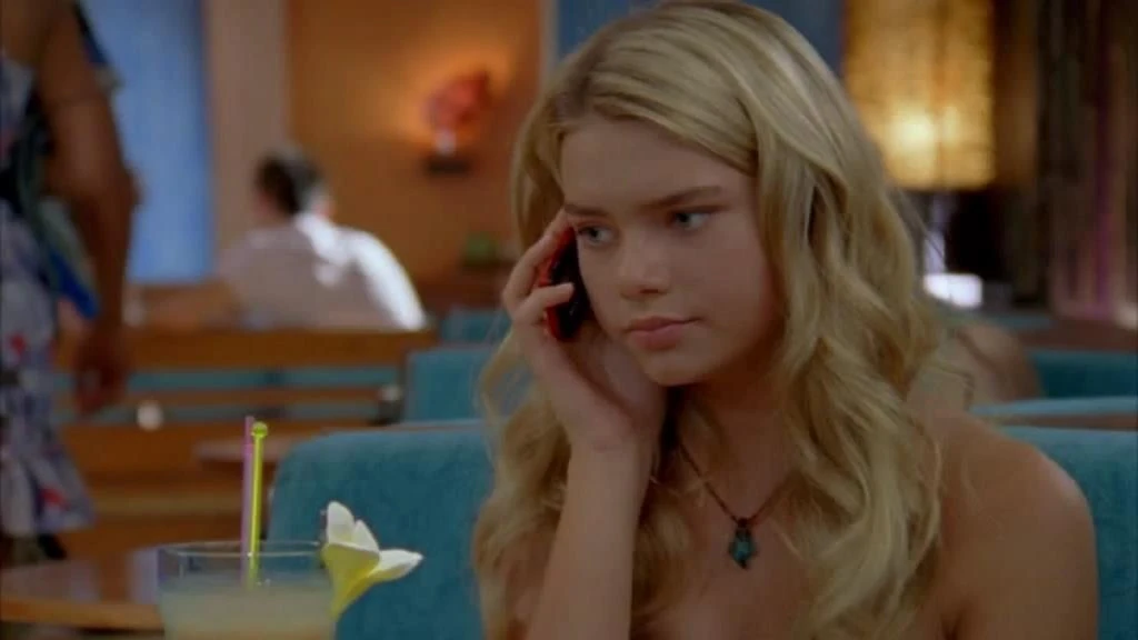 Image - Bella Calling Will.jpg | H2O Just Add Water Wiki | Fandom ...