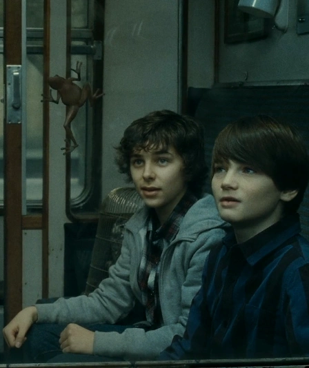 Image - James and Albus in the Hogwarts Express.png | Harry Potter Wiki ...