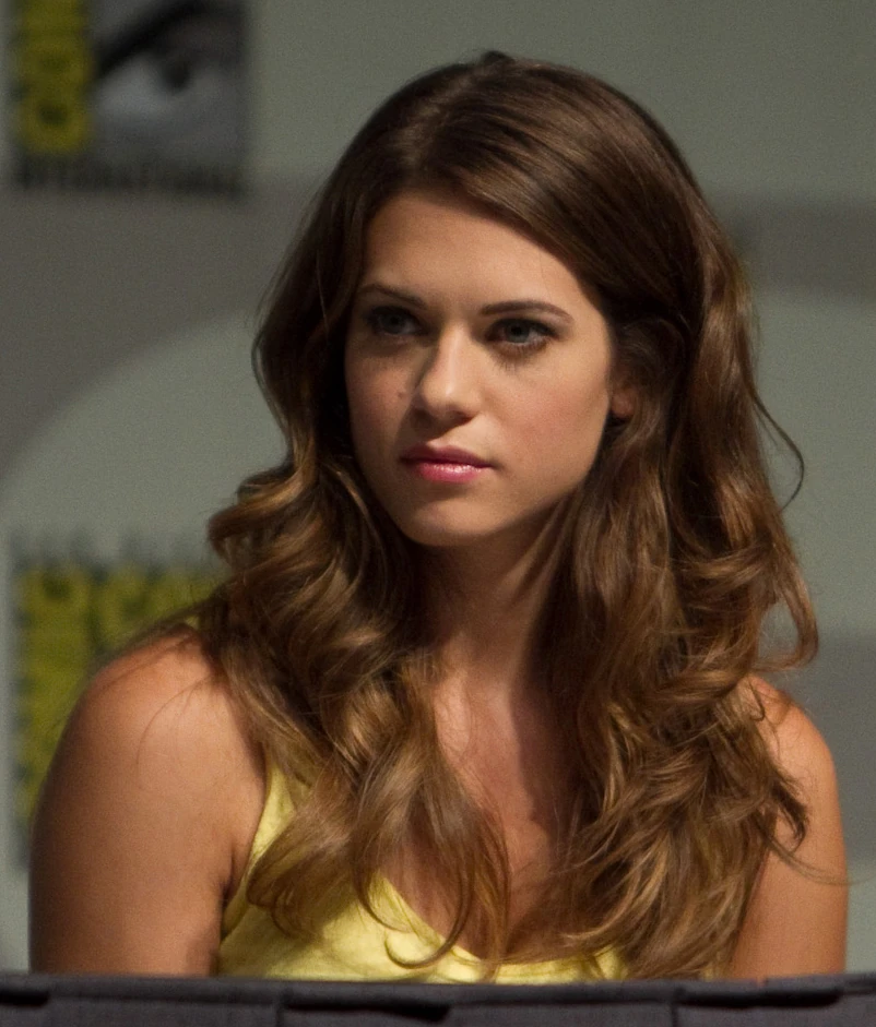 Lyndsy Fonseca Complex