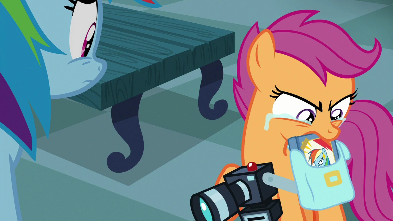 Image - Scootaloo angrily takes out her scrapbook S7E7.png | My Little ...