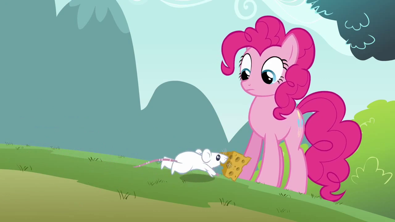 Image - Mouse running up to Pinkie clone S3E3.png | My Little Pony ...