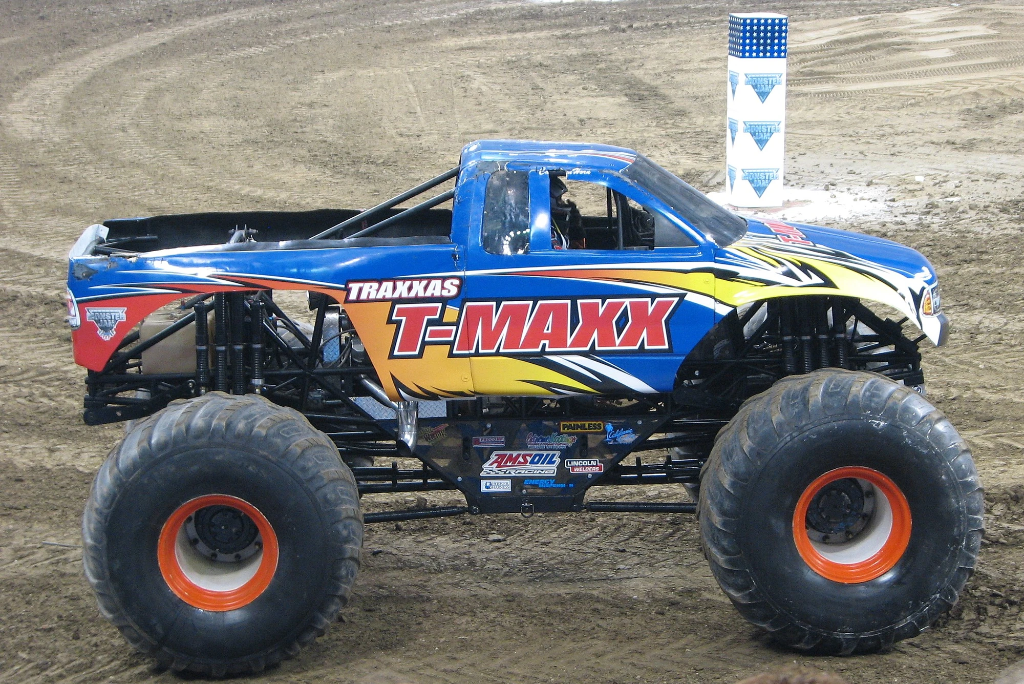Traxxas T-Maxx | Monster Trucks Wiki | FANDOM powered by Wikia