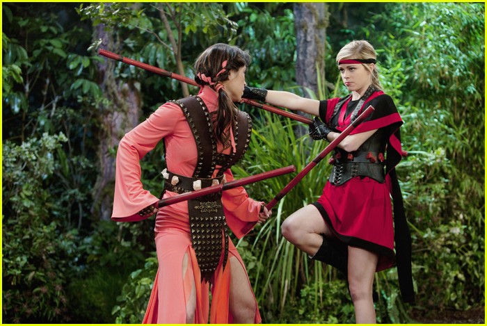Crouching Brady Hidden Boomer Pair Of Kings Wiki Fandom Powered By
