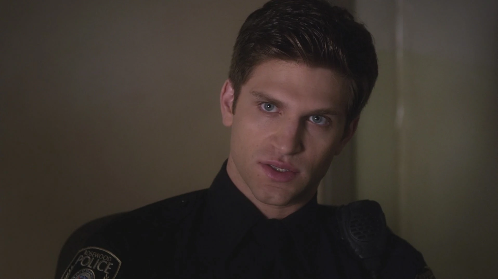 Image - Pretty Little Liars S05E14 Toby.jpg | Pretty Little Liars Wiki ...