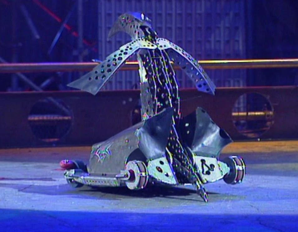 Image - Razer malfuctions.JPG - Robot Wars Wiki - Robot Wars Extreme, BBC