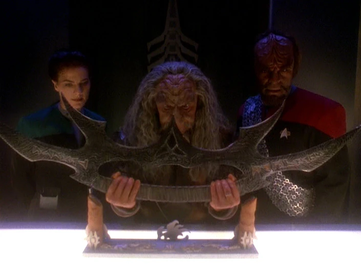 Sword of Kahless | Memory Beta, non-canon Star Trek Wiki | Fandom ...