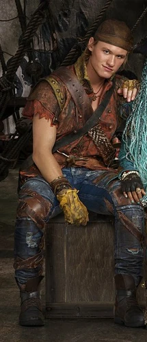 Gil | Descendants Wiki | Fandom powered by Wikia