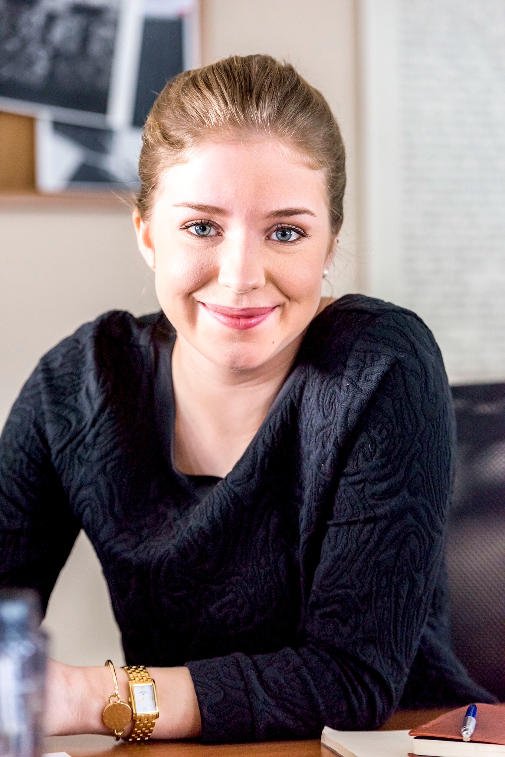 Lori Russell The Good Witch Wiki Fandom Powered By Wikia