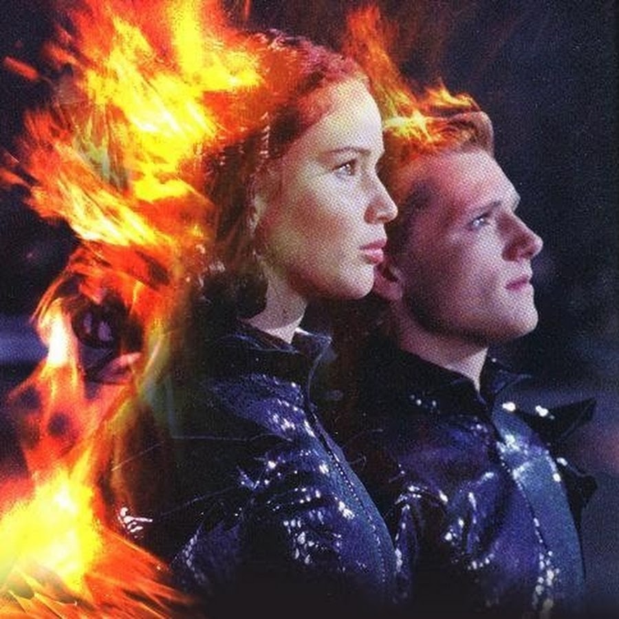 Image Katniss And Peeta On Fire The Hunger Games Wiki Fandom Powered By Wikia 3291