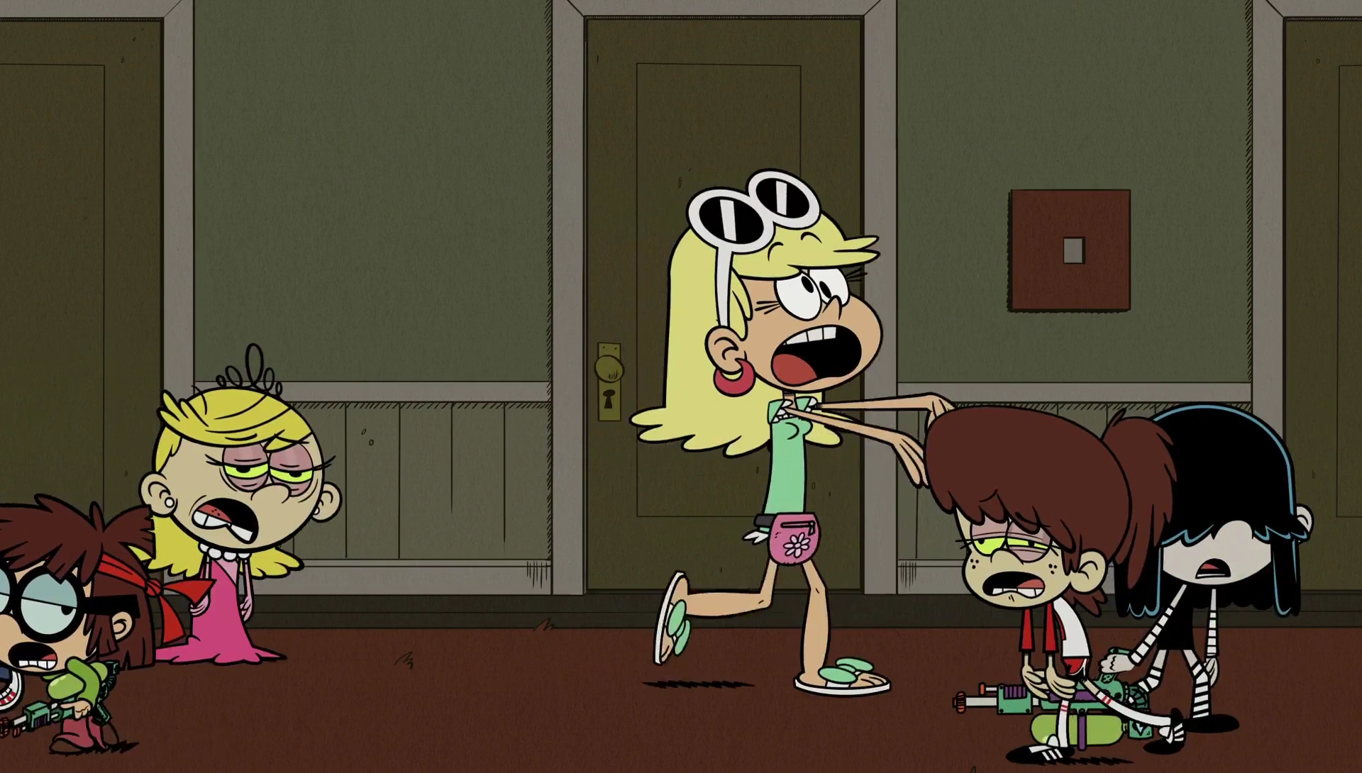 Image - S1E25B Survivors act like zombies.png | The Loud House ...